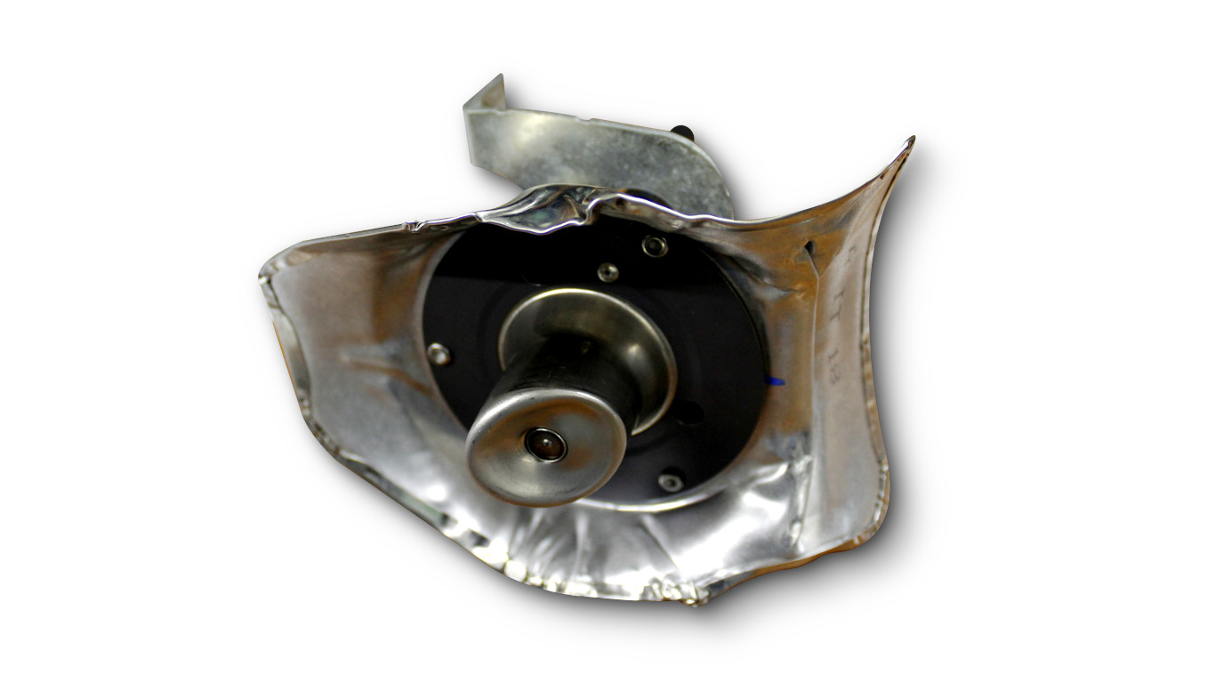 VALVULA UNIDADE DOSADORA INJETOR ARLA 32 VOLVO FH/FM/VM D11 ...