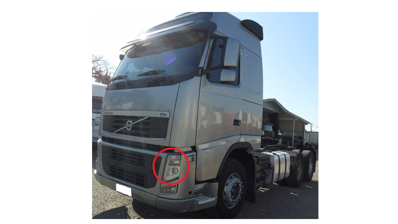 FAROL VOLVO FH 2010 PRINCIPAL LADO ESQUERDO - LEFS :: V21035638 - 378691